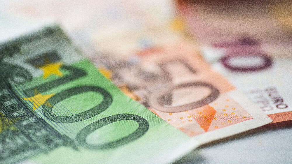 Devisen: Eurokurs verteidigt Vortagsgewinne - 12.06.26 - News - ARIVA.DE